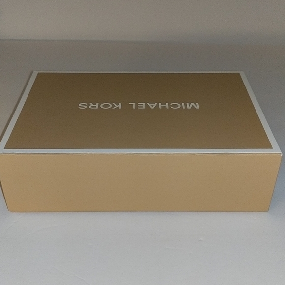 Michael Kors | Accessories | Michael Kors Magnetic Gift Box Storage Mk ...